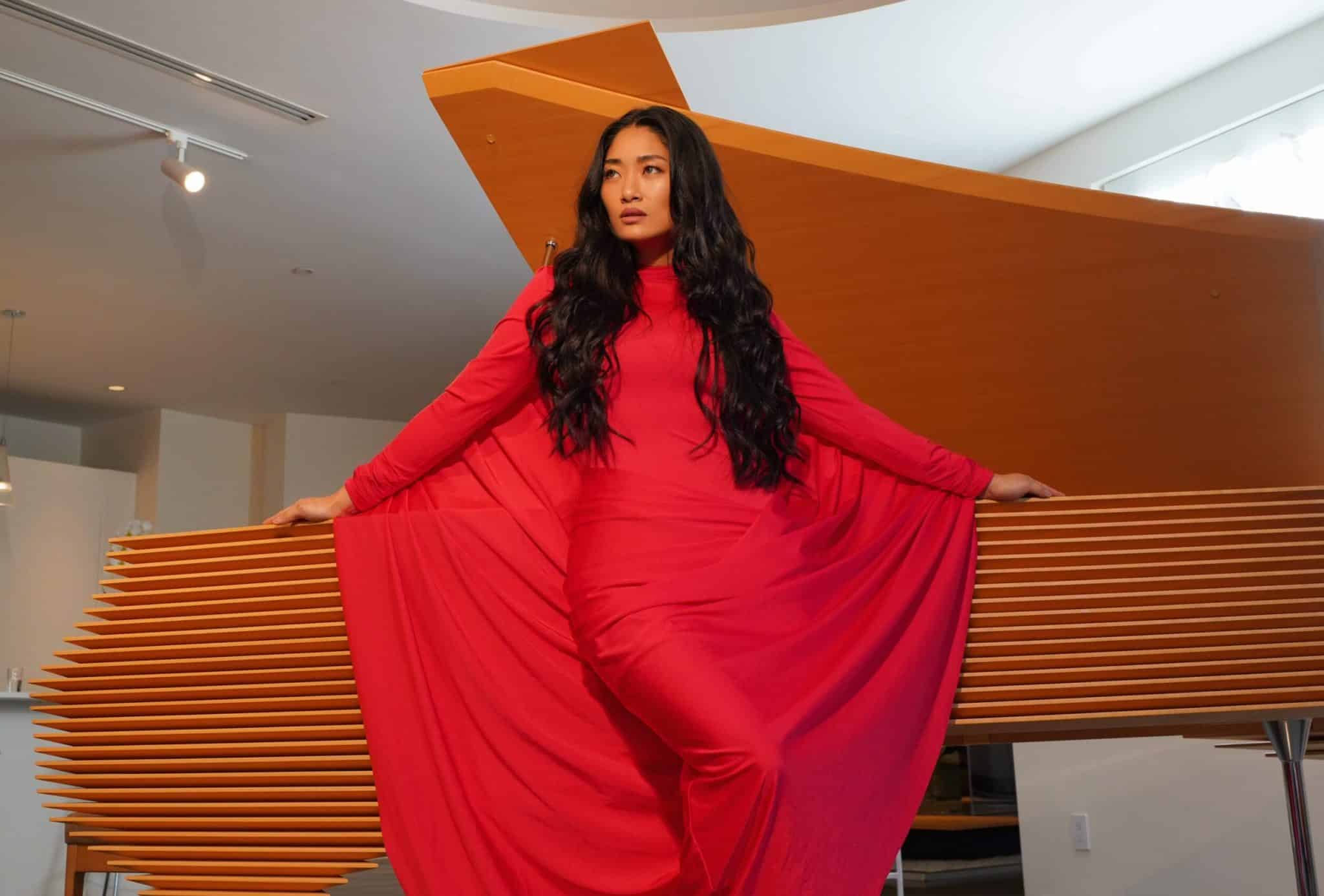 Showcase Pianos Presents: Chloe Flower, Renaissance Woman [EXCLUSIVE ...