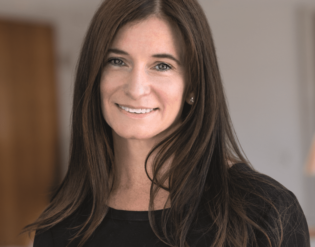 PORTFOLIO.YVR: Pamela Cloud | Roseate Jewelry - FOLIO.YVR